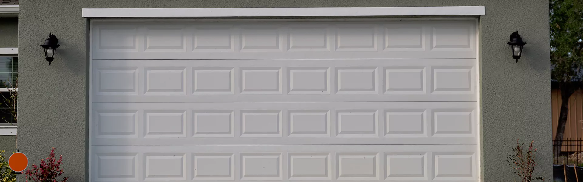 Vinyl Garage Doors Moline, Illinois | Affordable Vinyl Garage Door Services